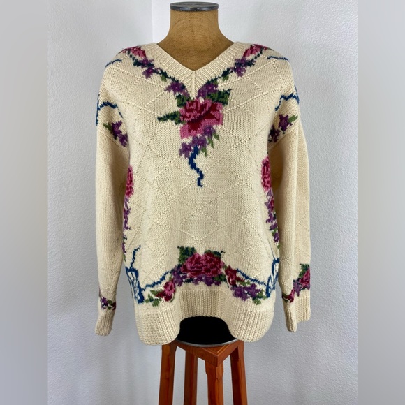 Norm Thompson | Sweaters | Vintage L Norm Thompson Portland Oregon ...